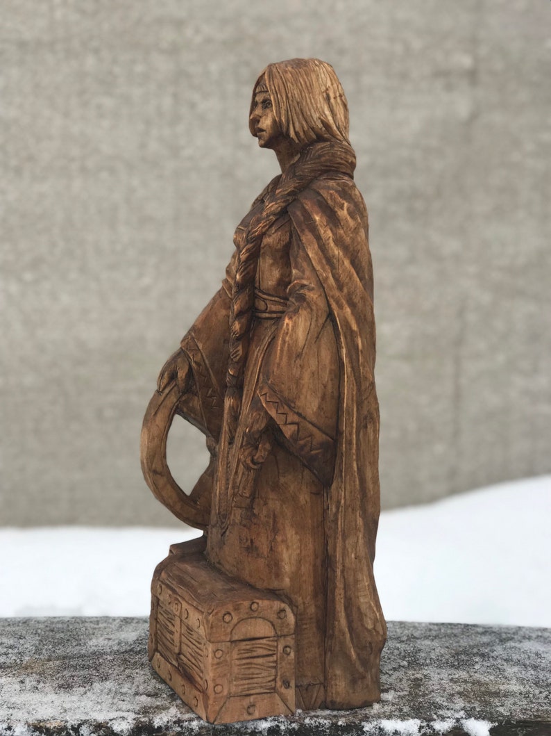 Frigg the statue of Frigg Nordic Goddesse Scandinavian God | Etsy