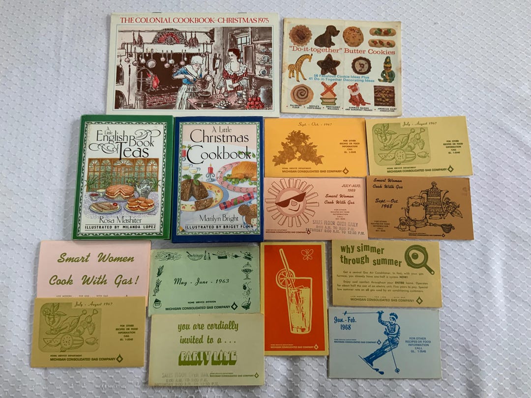 Cookbook Lot of 15 Michigan Consolidated Recipe Cards & Colonial Little ...