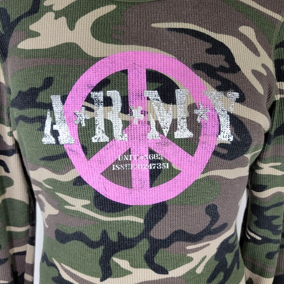 Vintage Jerry Leigh Camo Pink Peace Sign Long Sleeve … - Gem