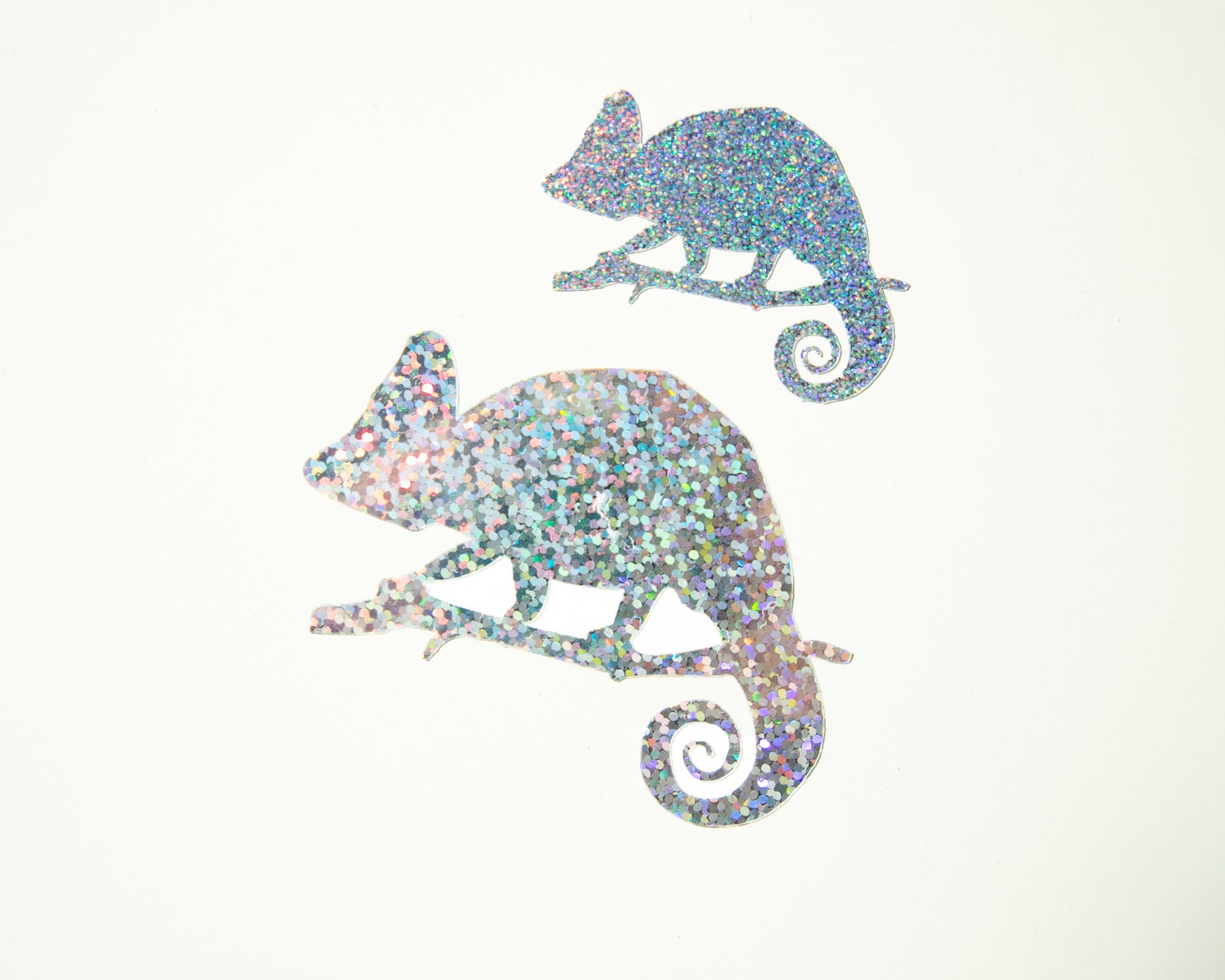 Chameleon Vinyl Sticker in Glitter or Holographic Vinyl / | Etsy