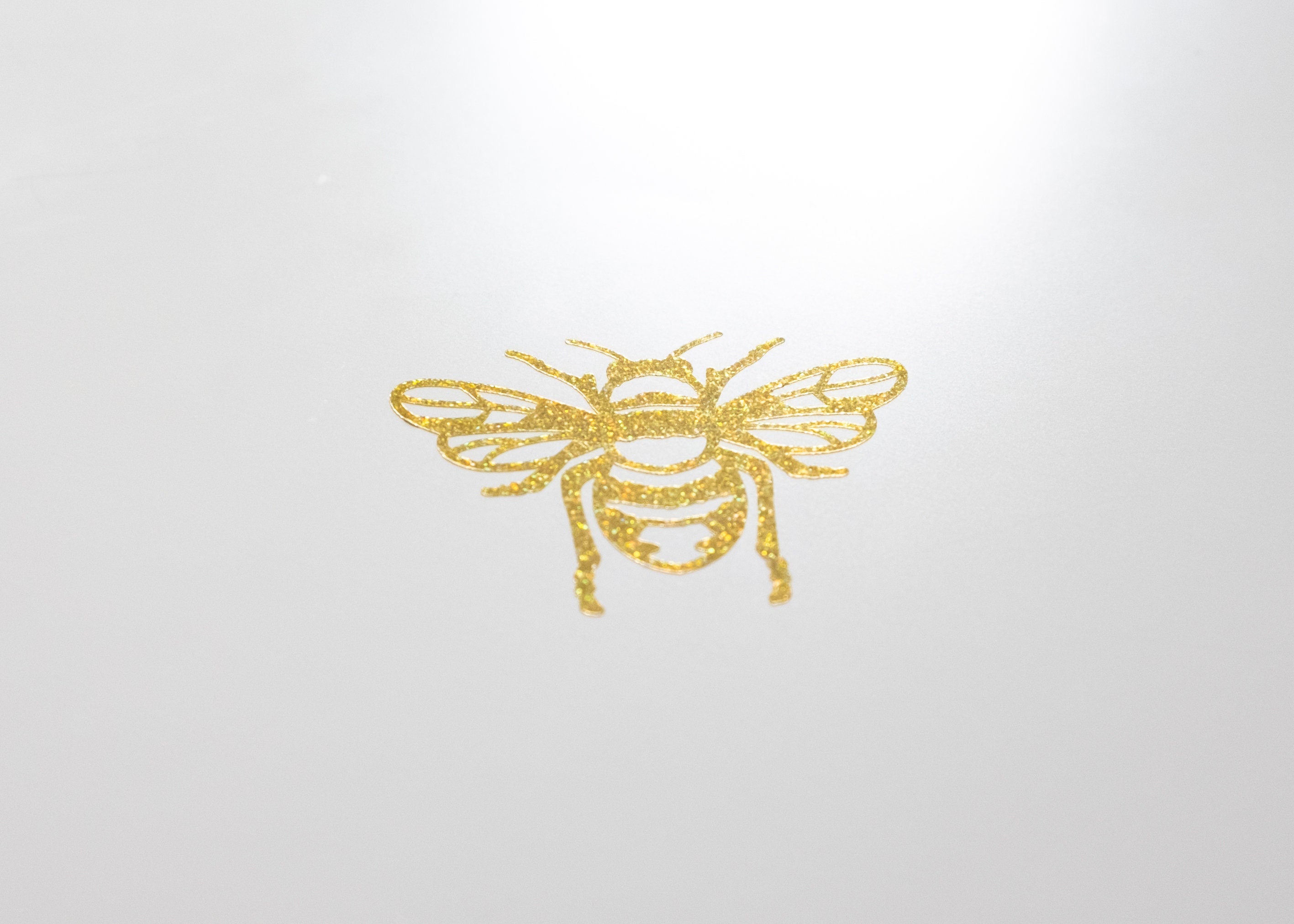 Bee Sticker Decal in Gold Glitter Vinyl - Etsy