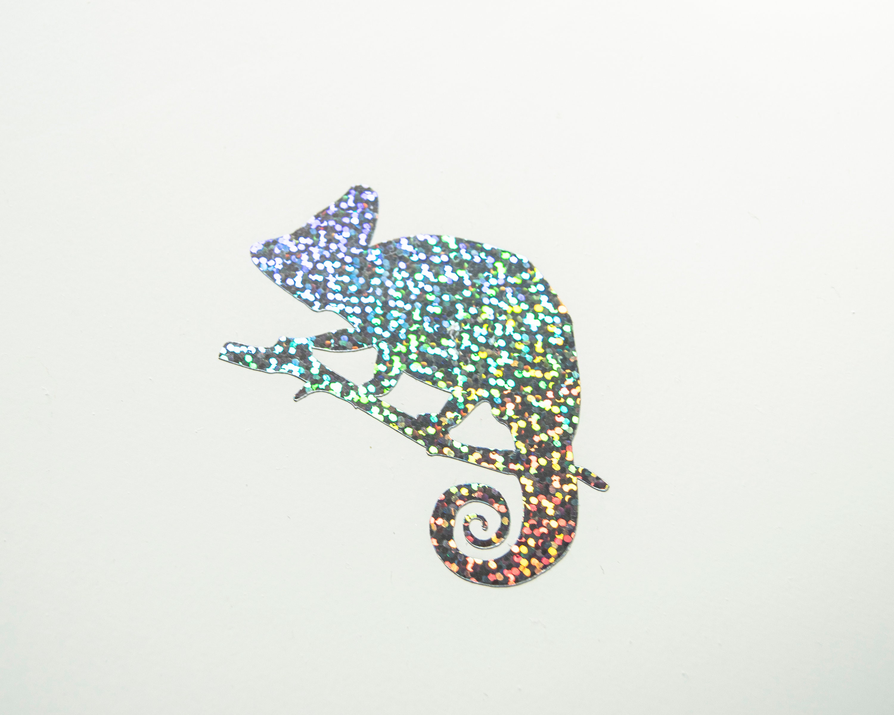 Chameleon Vinyl Sticker in Glitter or Holographic Vinyl / | Etsy