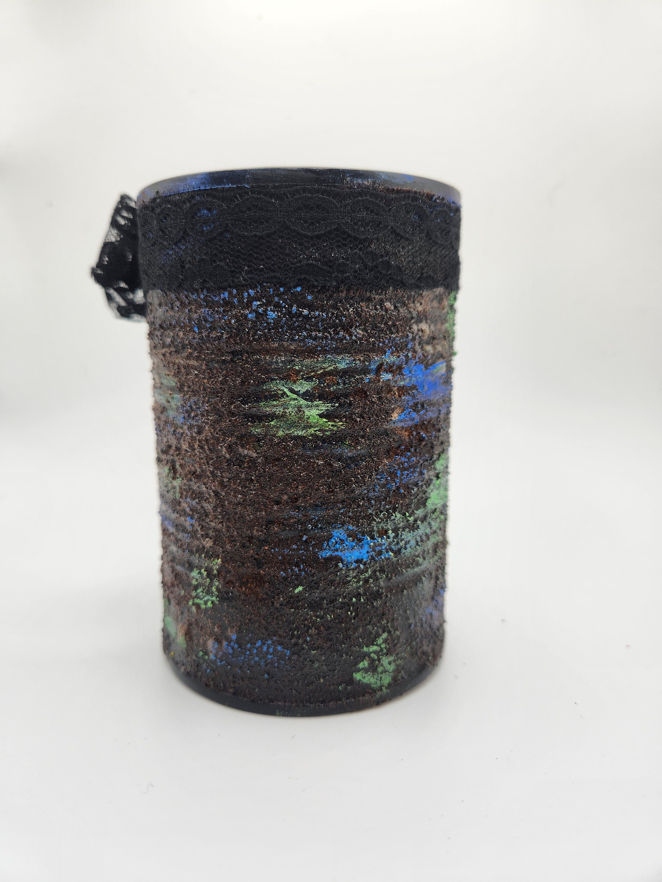 Altered Tin Cans Are Available in 2 Different Styles With the Grunge ...