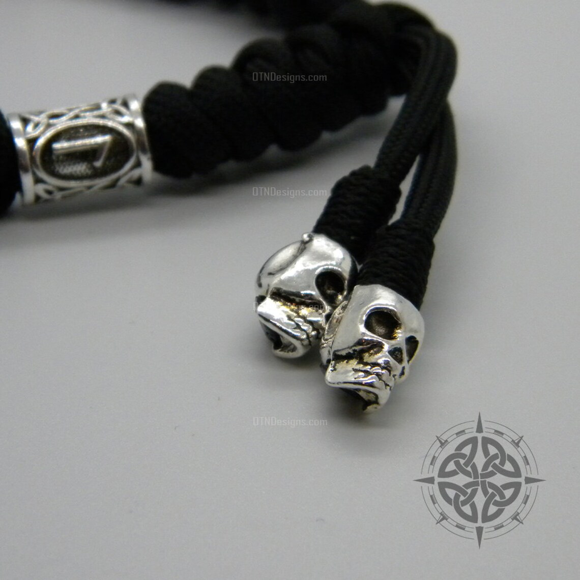 Viking Rune Bracelet, Paracord Snake Knot, Handmade Bracelets, Skull ...