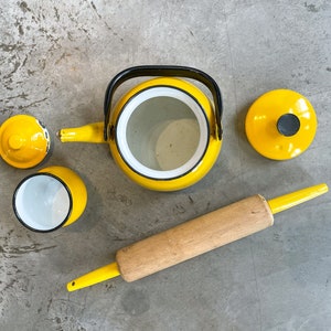 Vintage Asahi Japan Yellow Enamelware Sugar Bowl With Lid. Farmhouse ...