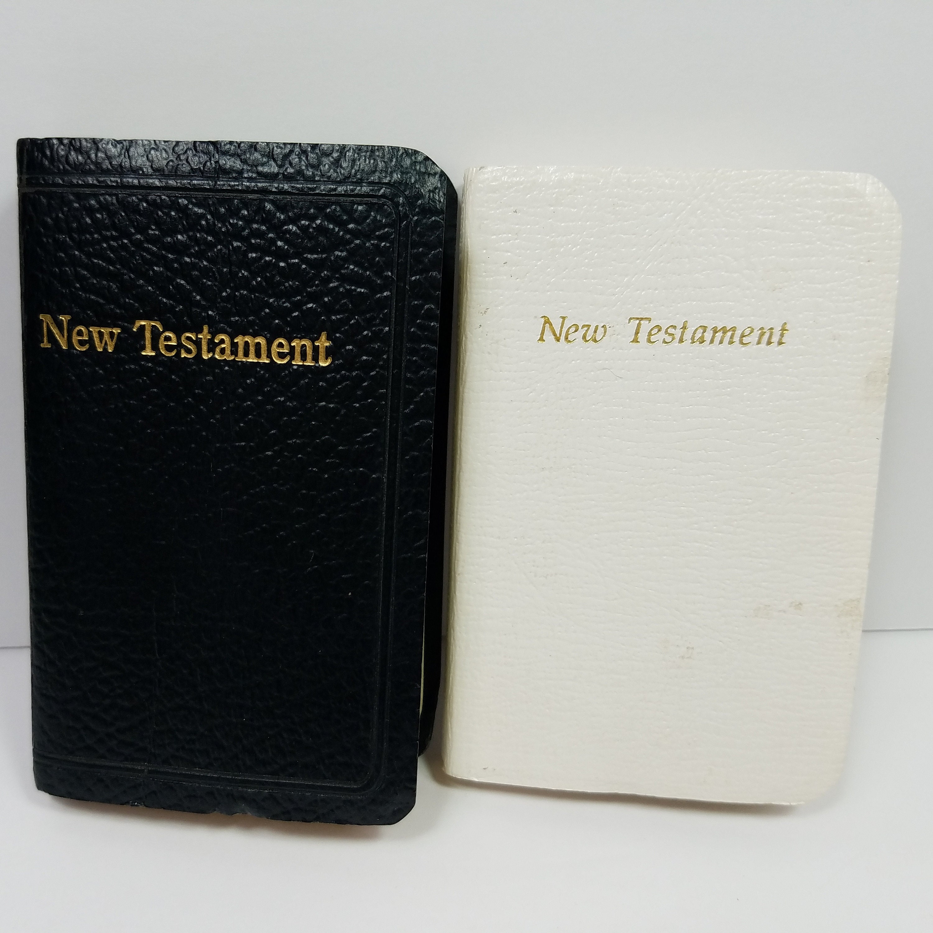 Vintage Pocket Size New Testaments 2Black White 40s 70s Holy - Etsy France