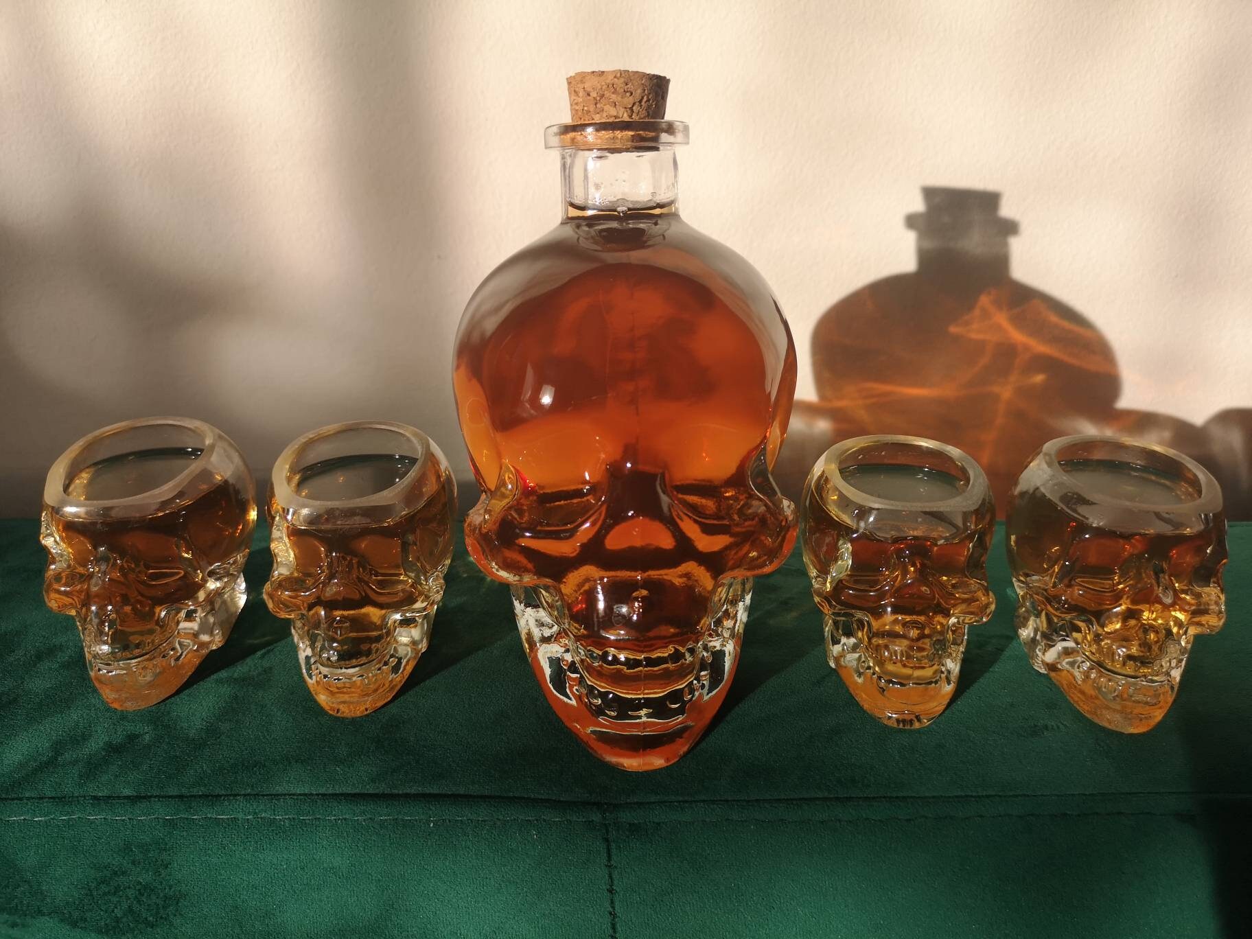 Drinking set Crystal skull head bottle skeleton vodka whisky | Etsy