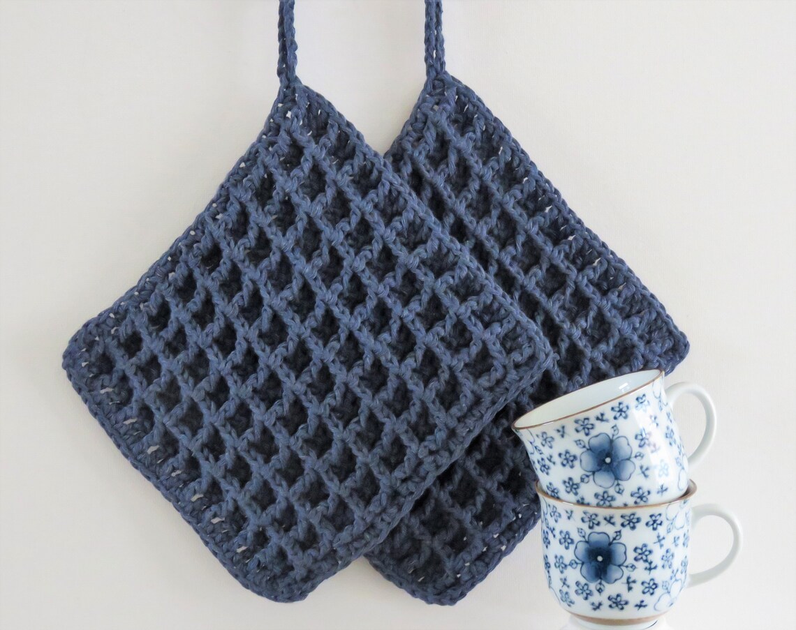 Crochet pan flaps color blue set of 2 pieces | Etsy