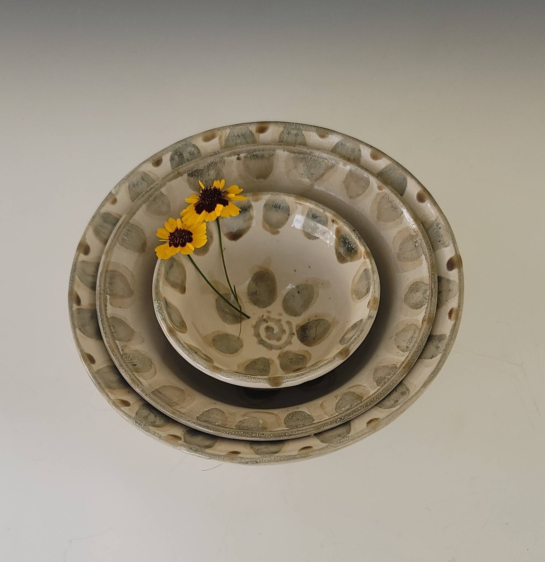 THREE NESTING BOWLS - Etsy