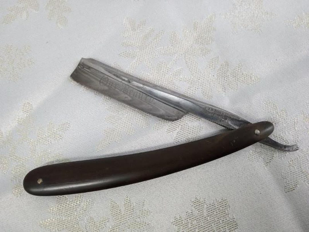 Straight Razor, Made by JR Torrey Co of Worcester. Mass., USA, Antique ...