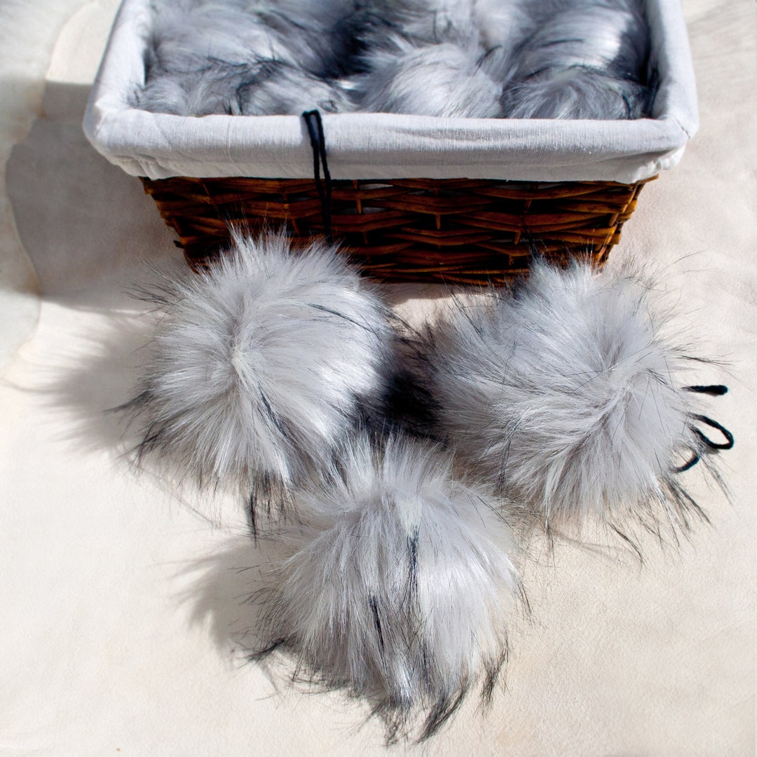 Luxury Faux Fur Pom Pom, Fake Fur Poms, Silver Pom Pom With Black Tips ...