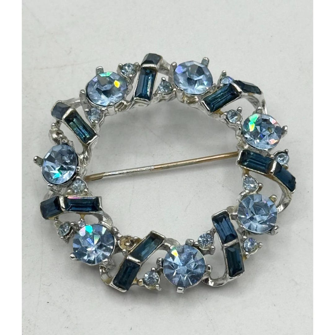 Vintage Blue Rhinestone Wreath Brooch Pin - Etsy