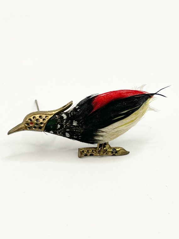 Vintage Japan Feather Bird Figural Estate Brooch Pin - Gem