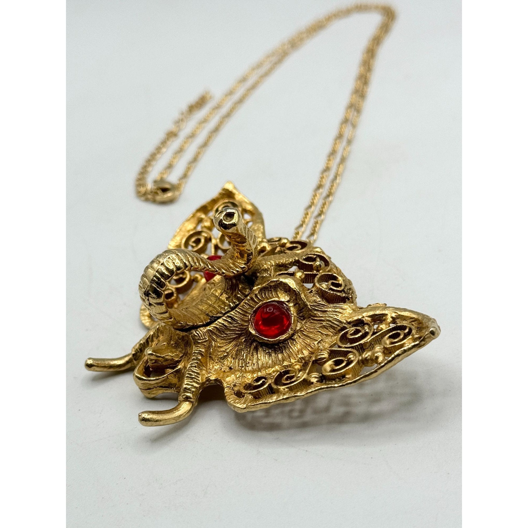 Vintage D & E Juliana Elephant Gold Pendant Necklace - Etsy