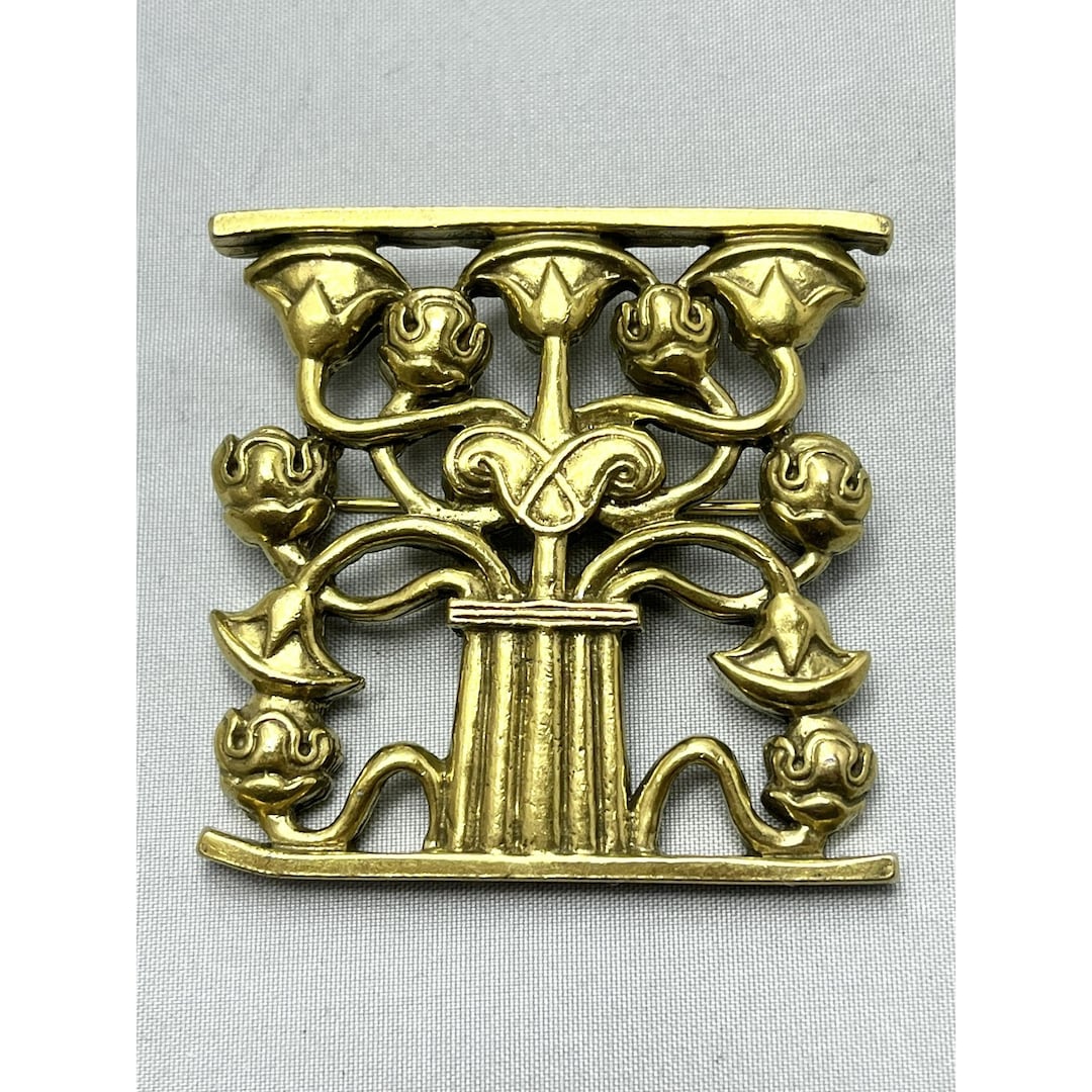 Vintage MMA 1995 Brooch Pin - Etsy