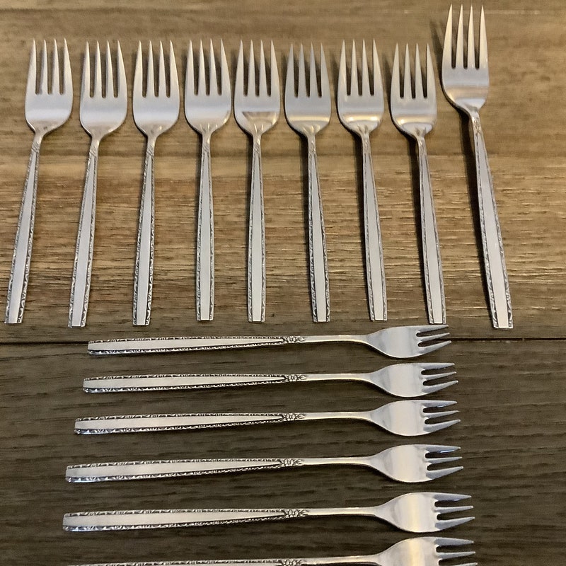 Discontinued Oneida Flatware - Etsy