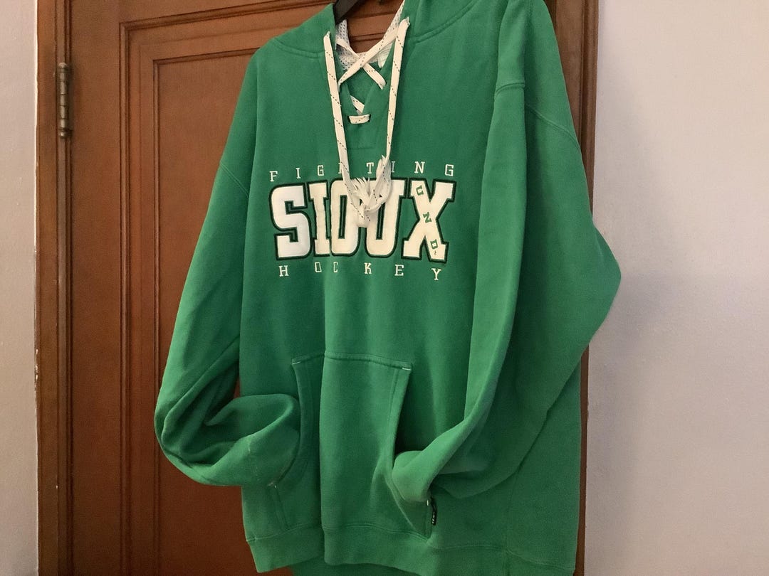 Vintage UND Fighting Sioux Hoodie - Etsy