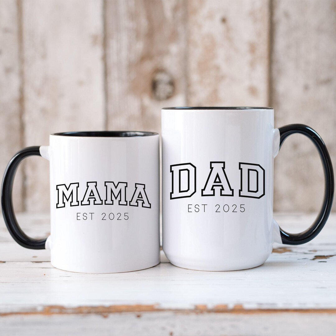 Custom Mama Dad Est 2025 Coffee Mug Set, New Parents Gifts, First Time ...