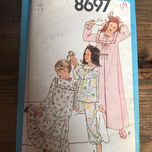 Simplicity 8697 Girls Pajama Pattern - Etsy