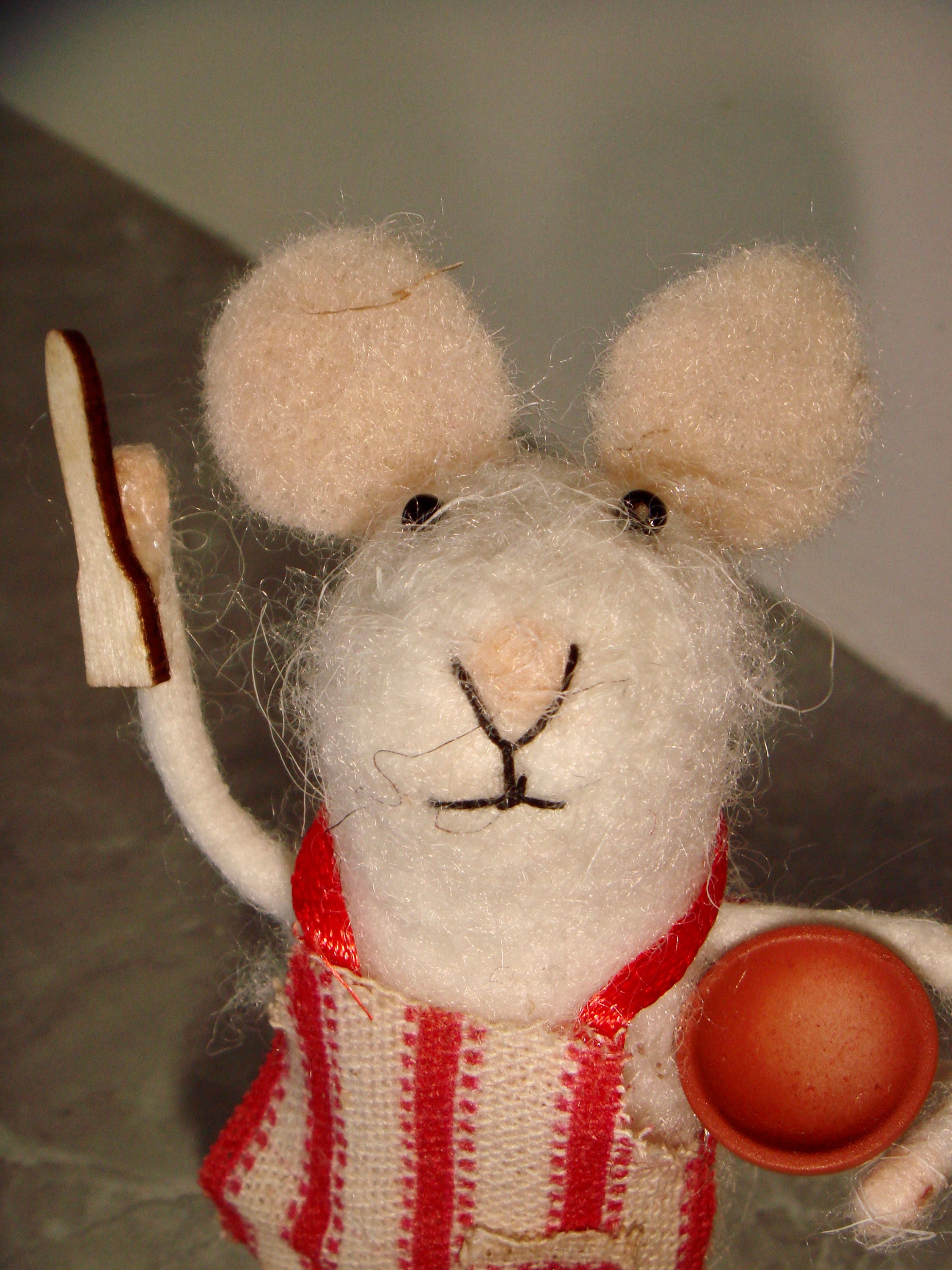 Pin Felt Needle Felted Collectible Chef Cook Mouse With Striped Apron ...