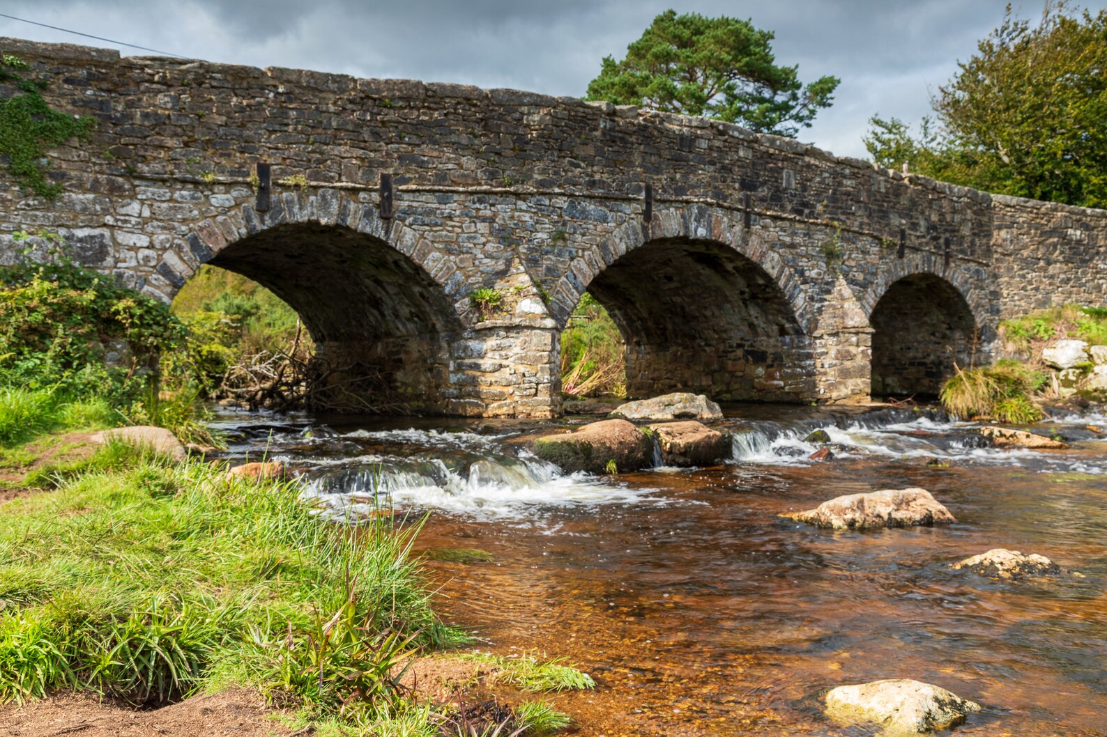Postbridge Dartmoor, the Ancient Stone Bridge Over the East Dart River ...