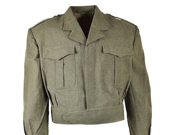 Military Style Parka Coat, Size L, Army Coat, Khaki Jacket Military Style Parka Coat, Size L, Army Coat, Khaki Jacket