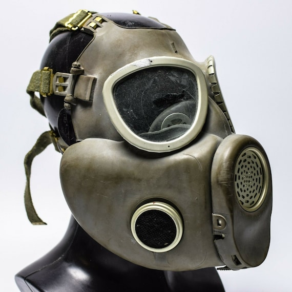 Vintage soviet era gas mask Polish military Gas Mask … - Gem
