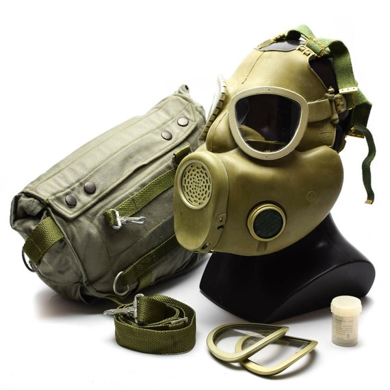 Vintage soviet era gas mask Polish military Gas Mask … - Gem