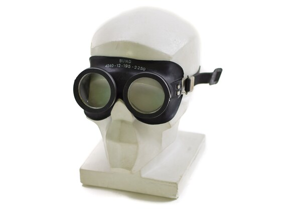 Genuine German army protection goggles black Auer rub… - Gem