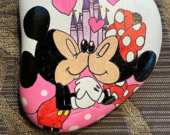 Mickey Mouse and Minnie Mouse Painted Rock SEALED Love is in the Air ...