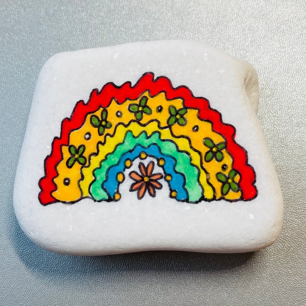 Rainbow Painted Rock - Etsy