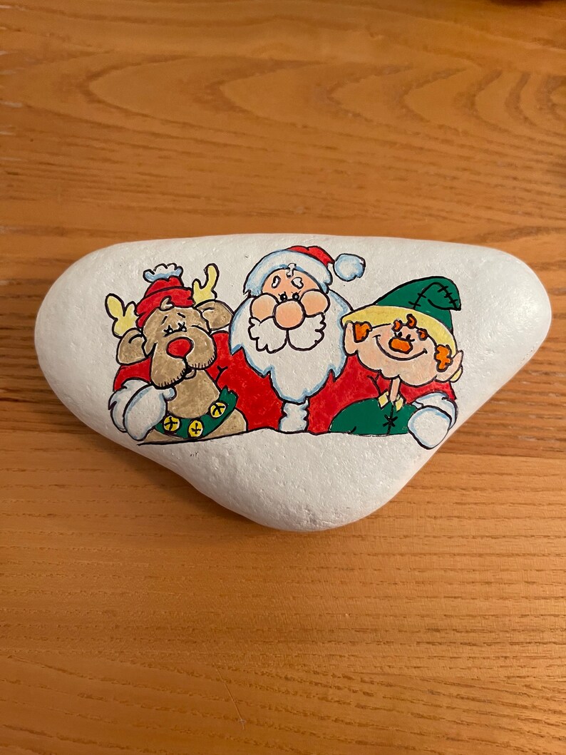 Santa Reindeer and Elf Painted Rock Christmas Trio - Etsy