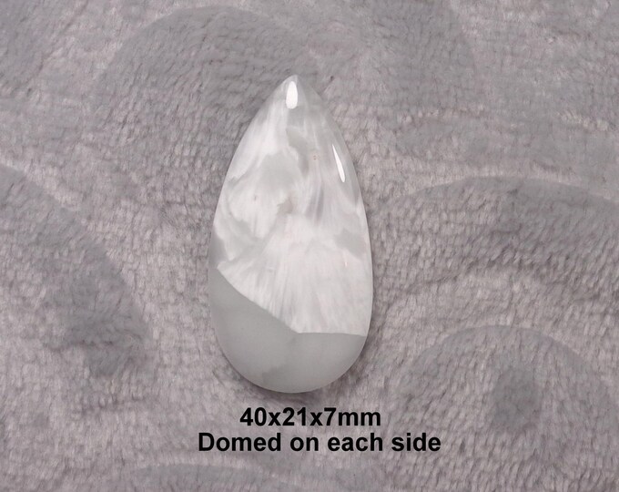 Genuine Victoria Stone AKA Imori Stone Cabochon, White and Domed on ...