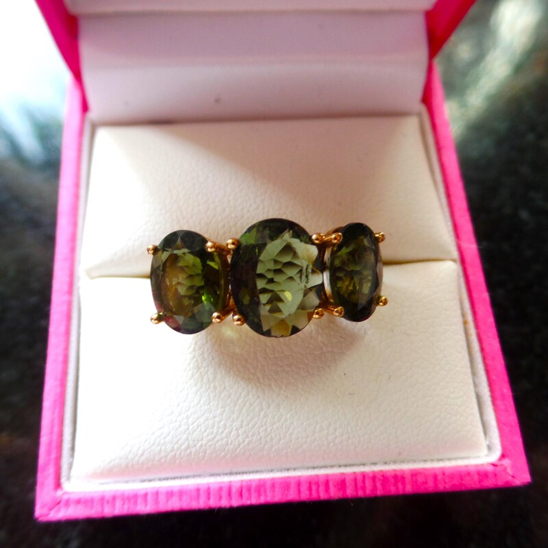 Holy Grail Stone - Etsy