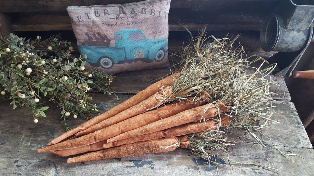 Peter Rabbit, Primitive Carrots, Grungy Carrots, Easter. Country Home ...