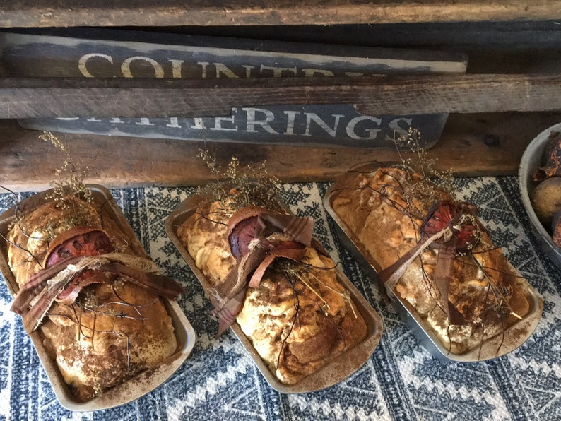 Primitive Faux Fakebreads & Pies, Country, Kitchen, Farmhouse Decor ...