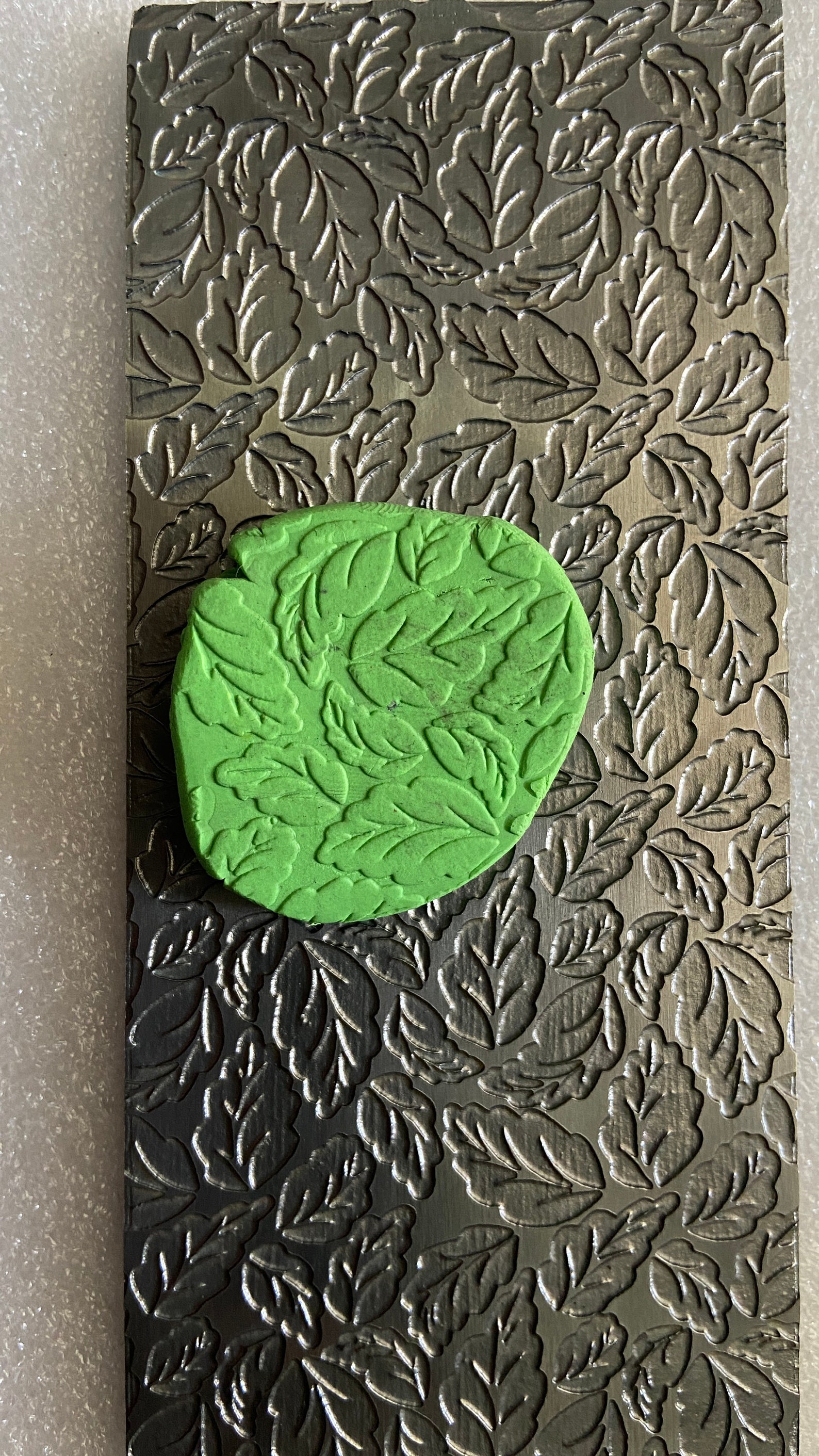 Stylized-branches-vector-seamless-black-white-pattern-surface | Etsy