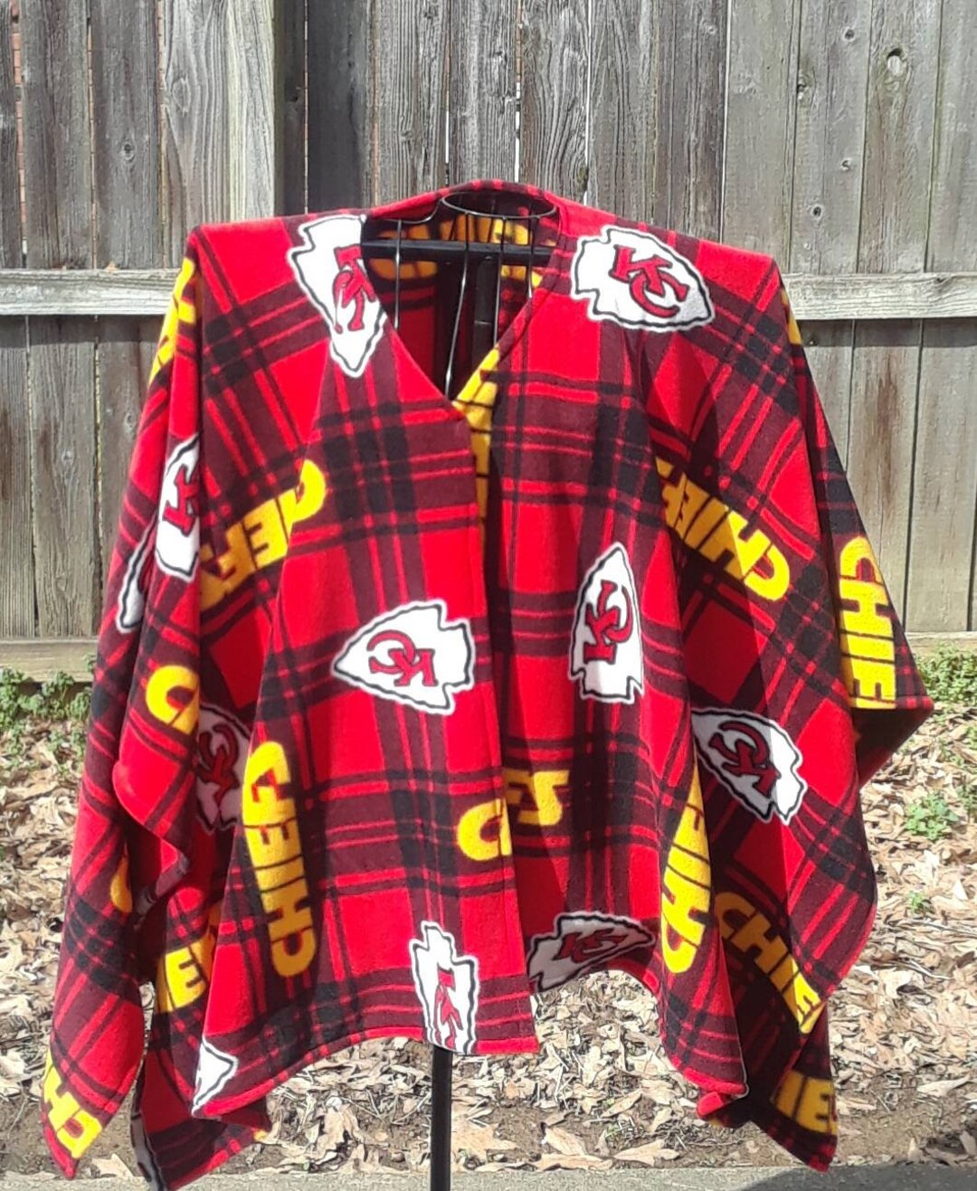Kansas City Chiefs Shawl-plaid/helmet, NFL Kansas City Poncho, NFL ...