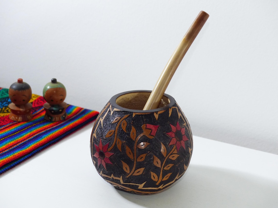 Handcarved Yerba Mate Gourd Flowers II Design - Includes 2 Straws ...