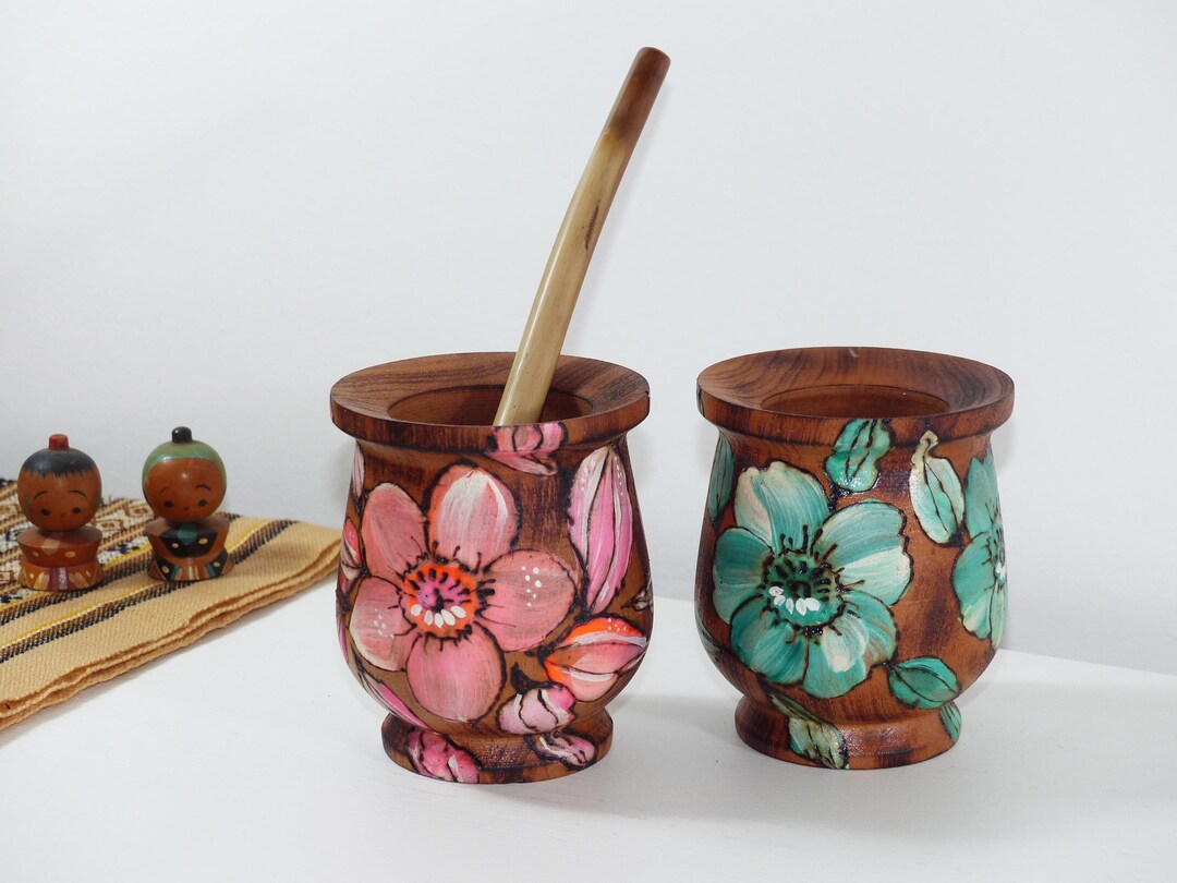 2 Wooden Yerba Mate Flowers Carved Design - Includes 4 Straws Bombillas ...