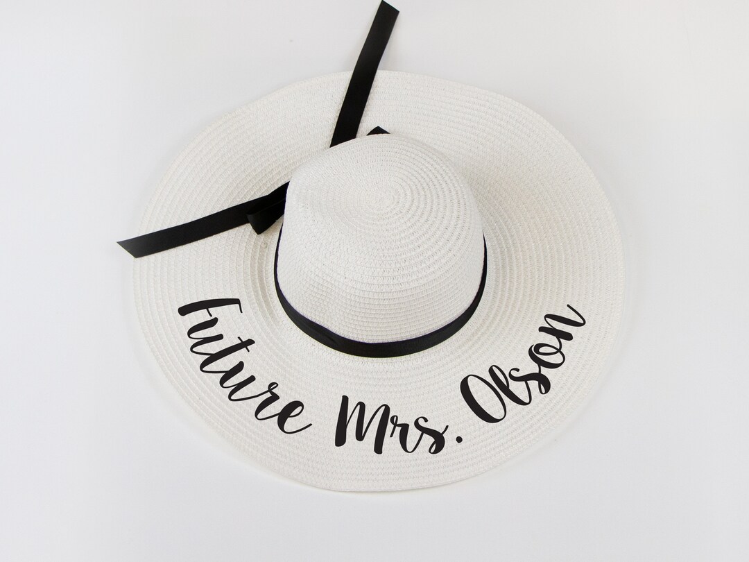 Mrs Last Name Floppy Hat, Bride Beach Hat, Bachelorette Sun Hat, Bride ...