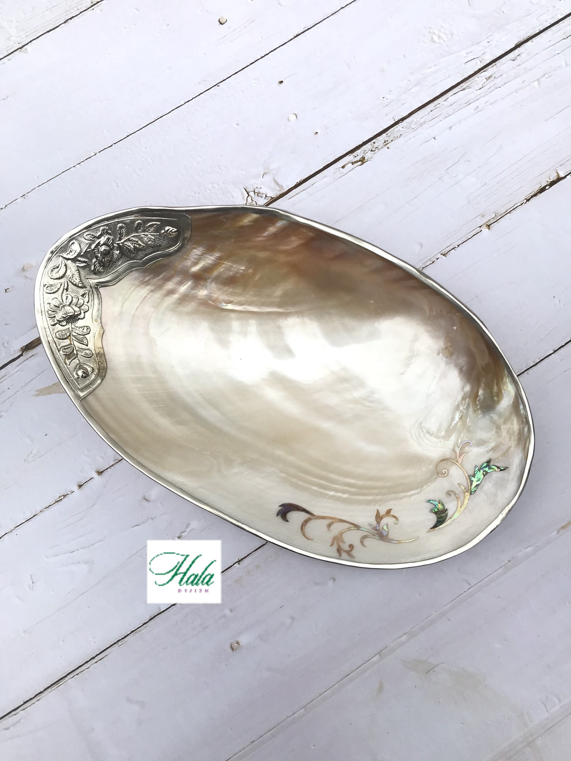 Decorative Giant Shell Dish With Silver Trim, Mother of Pearl Dish ...