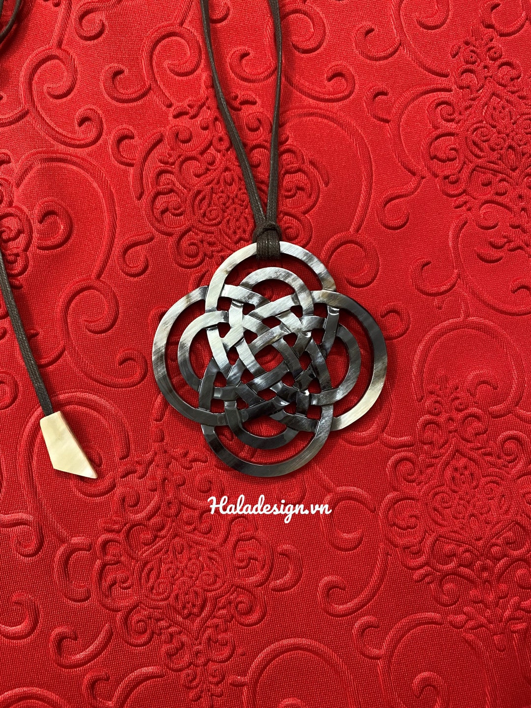 Celtic Knot Pendant Necklace-horn Pendant-buffalo Horn Jewelry-celtic ...