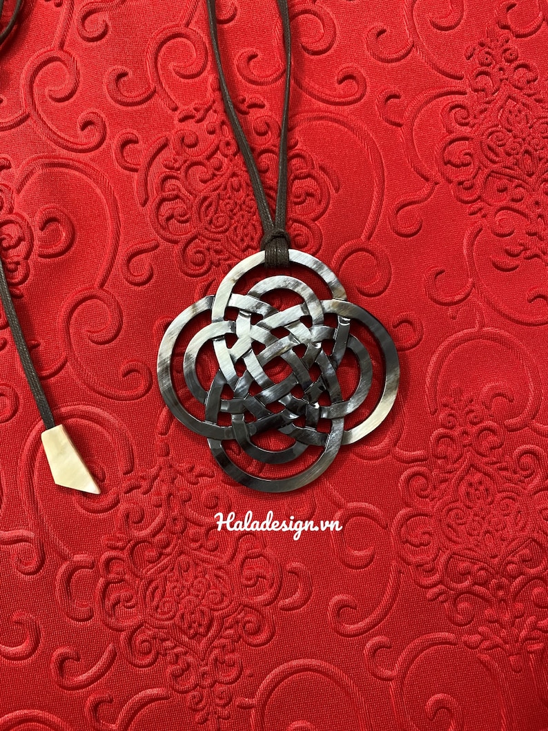 Celtic Knot Pendant Necklace-horn Pendant-buffalo Horn Jewelry-celtic ...