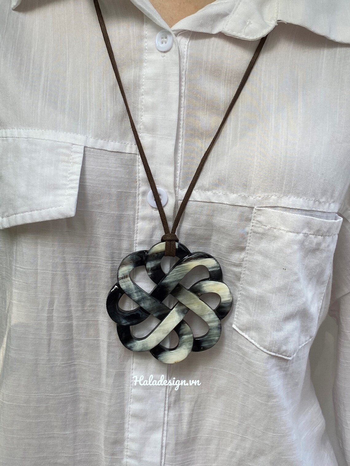 Buffalo Horn Celtic Knot Pendant -handcraving Mystic Knot Buffalo Horn ...