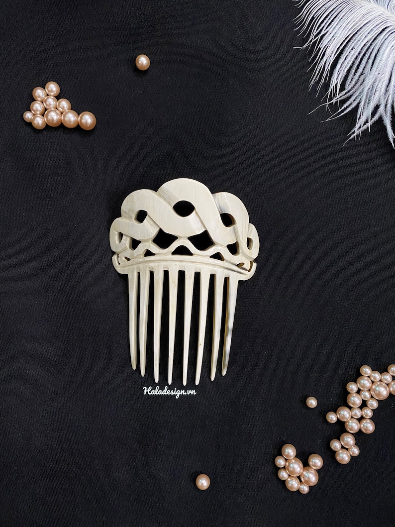 Art Nouveau Hair Comb, Twisted Design , Style Hair Accessory, Horn ...