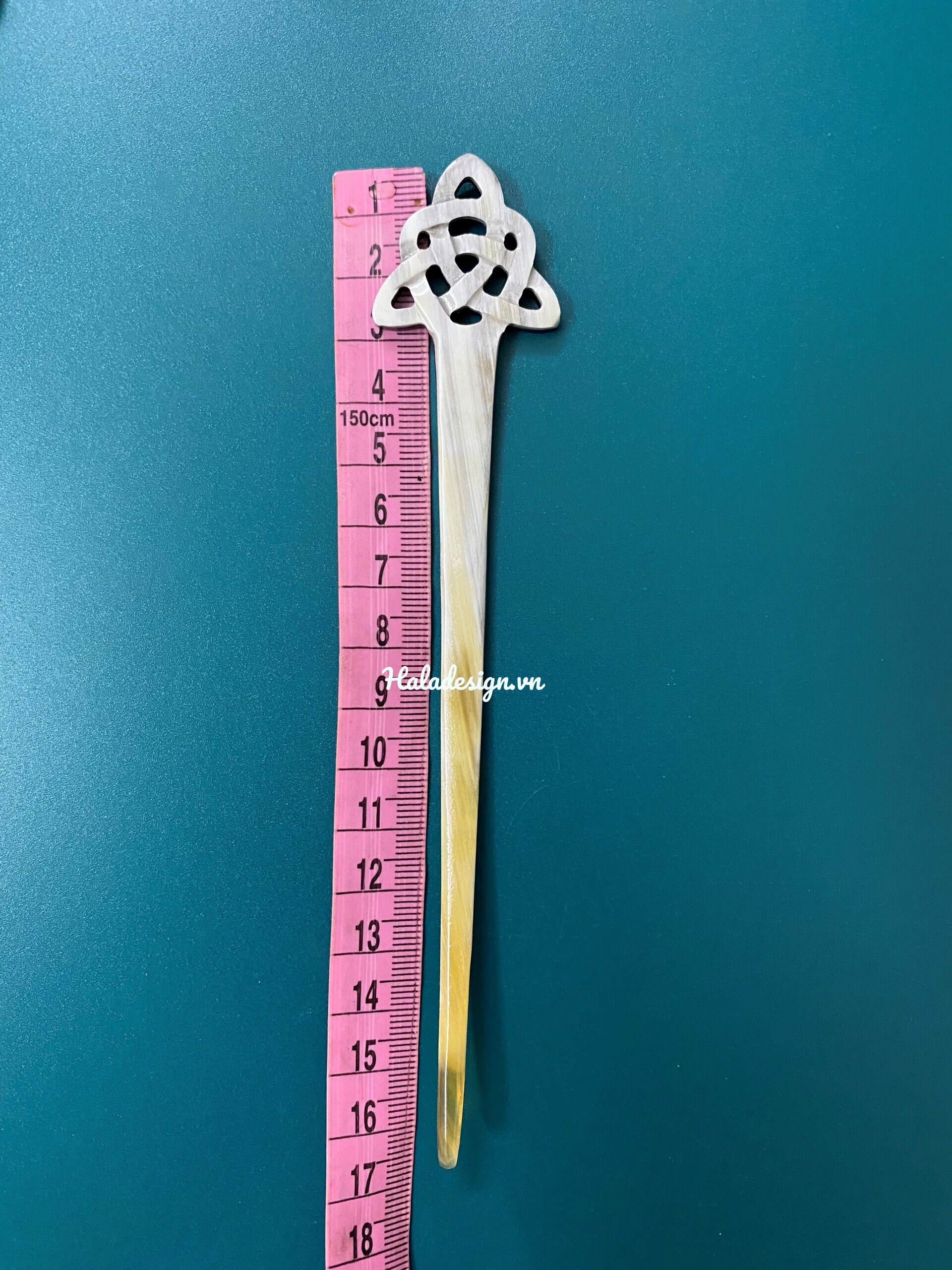 The Trinity Knot Horn Hair Stick , Triquetra Symbol Hair Accessories ...