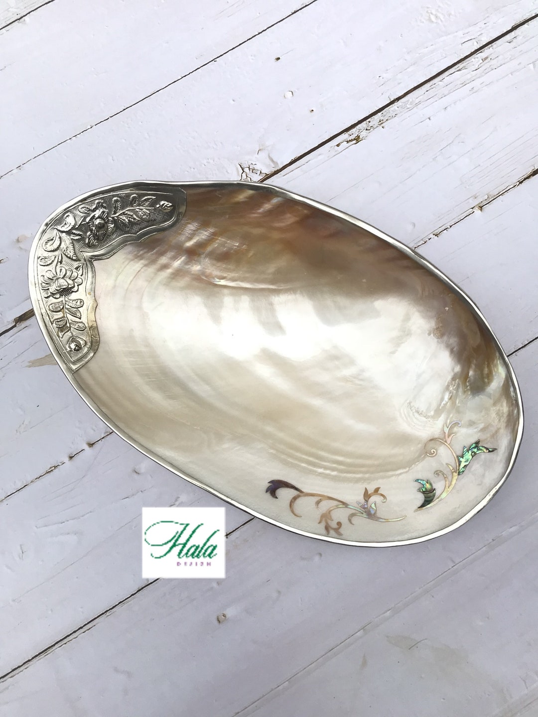 Decorative Giant Shell Dish With Silver Trim, Mother of Pearl Dish ...