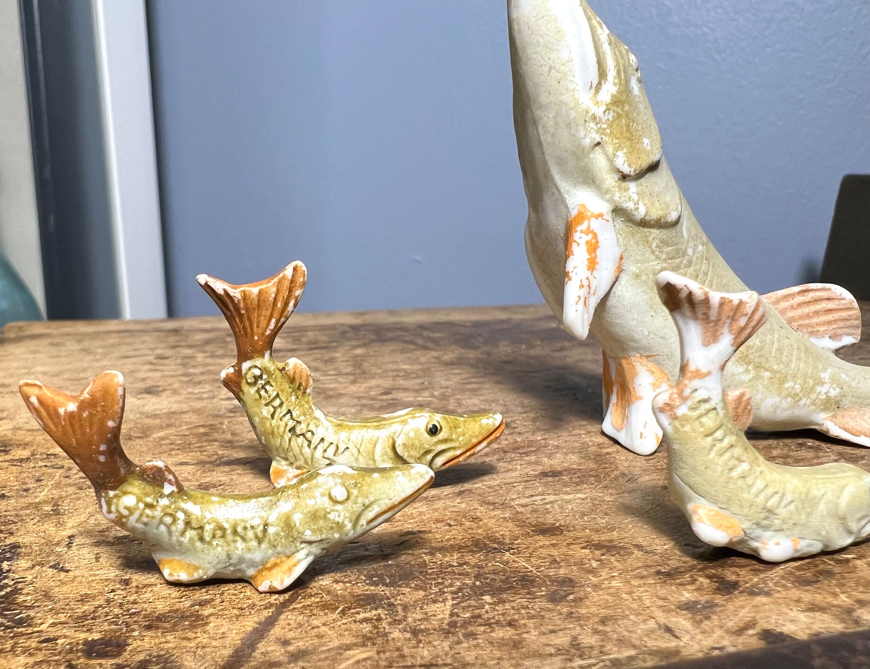 Antique Ca. 1920 Pike Fish Porcelain Figurine With 5 Baby Fishes Made ...