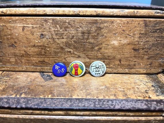 Set of 3 - Antique WWI & WWII Buttons War Savings Sta… - Gem